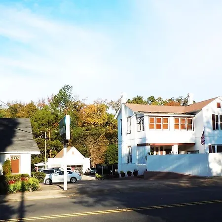 Alpine Inn Hot Springs: 4 star Hotel with a Minimum Price 90US ...